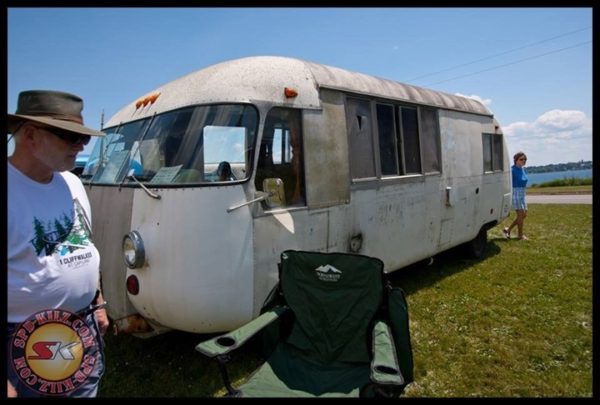 Ultra Vans For Sale - Ultra Van Motor Coach Club